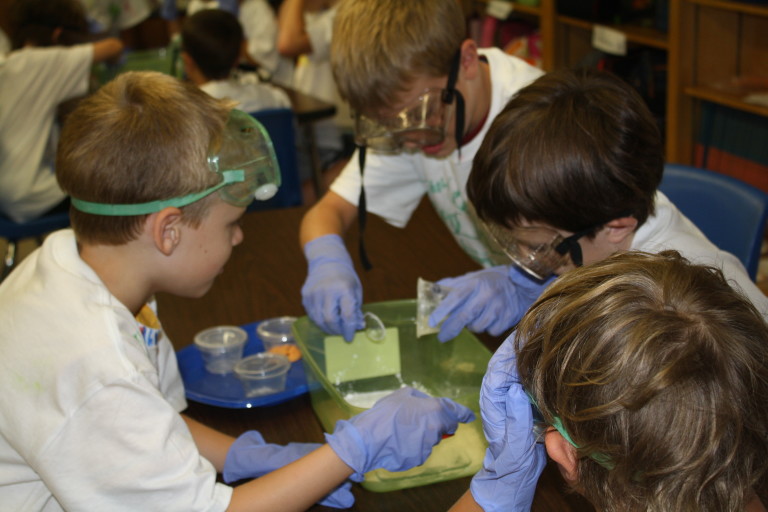 Mad Science Summer Camps | Austin & San Antonio, TX